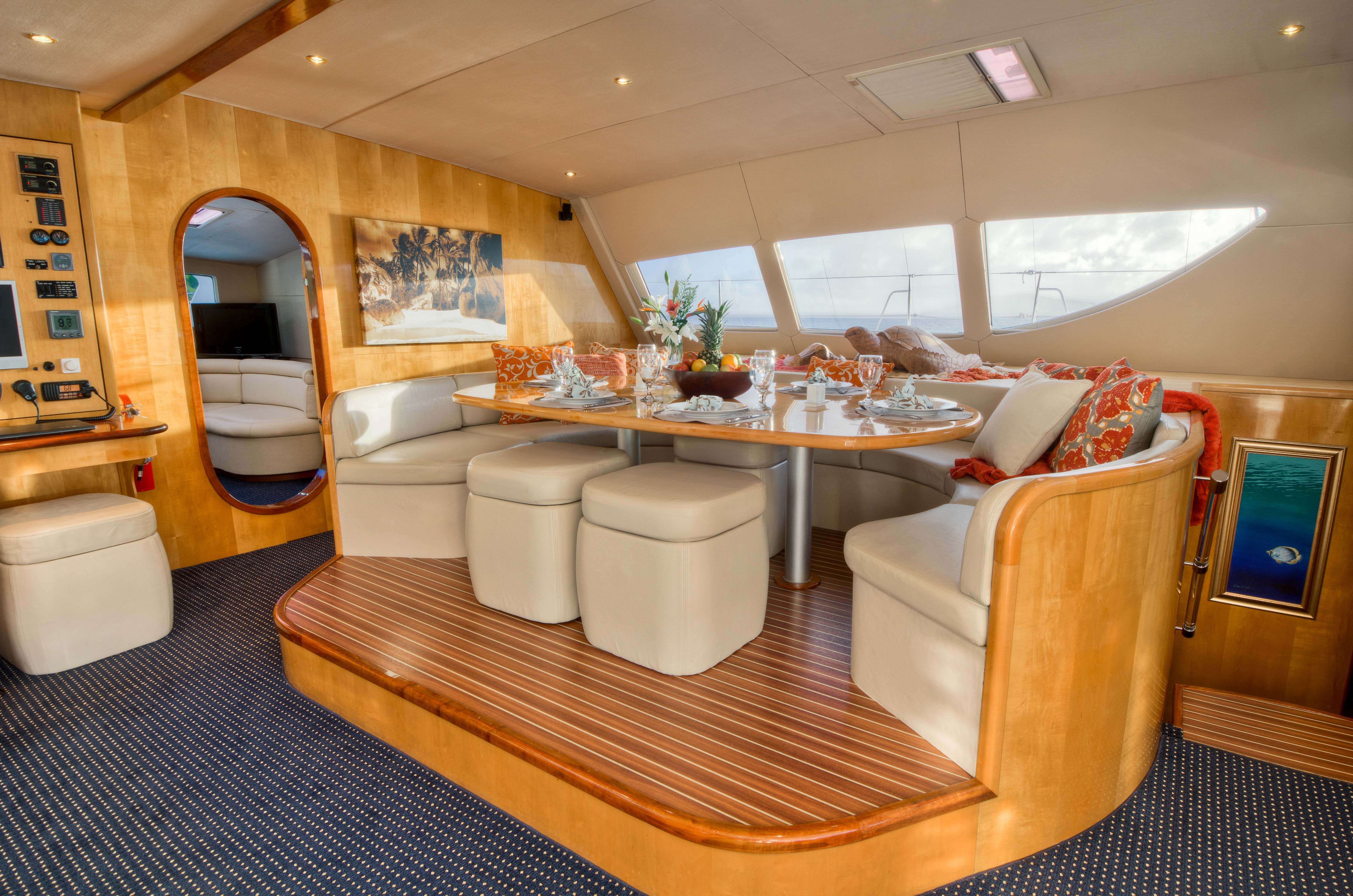 Matrix Catamaran YACHT 76' - ZINGARA catamaran rental | Windward Yachts