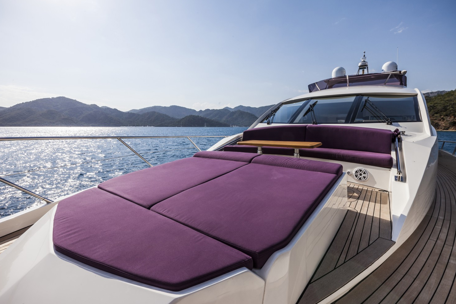 Numarine Yachts YACHT 78 - NUMARINE 78 FLY superyacht charter ...