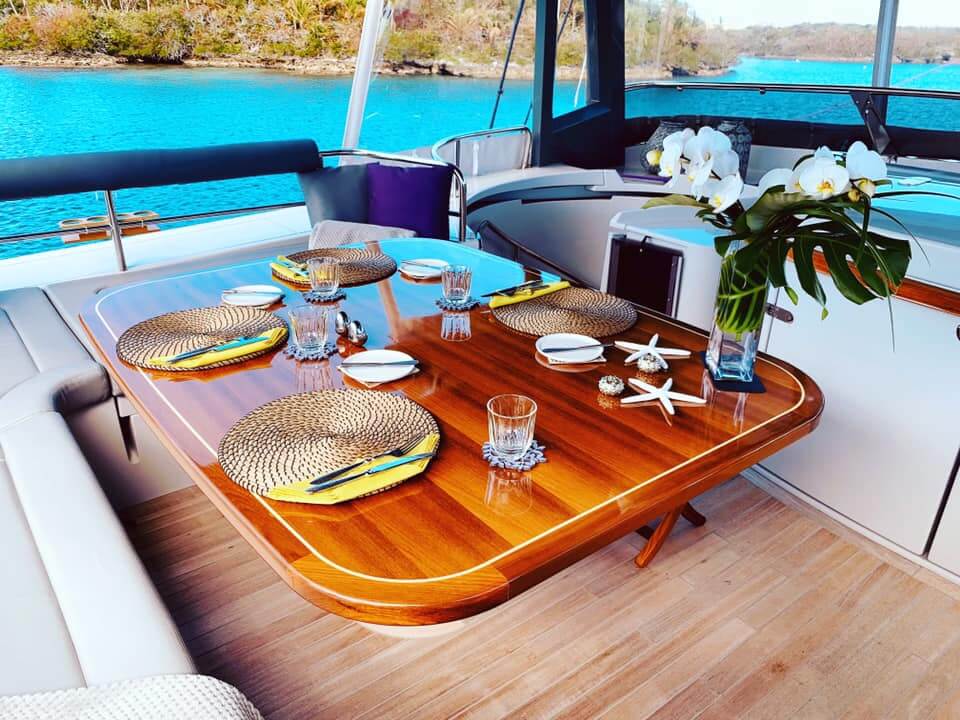 Privilege Catamaran YACHT Serie 7 - NAMASTE catamaran rental | Windward ...