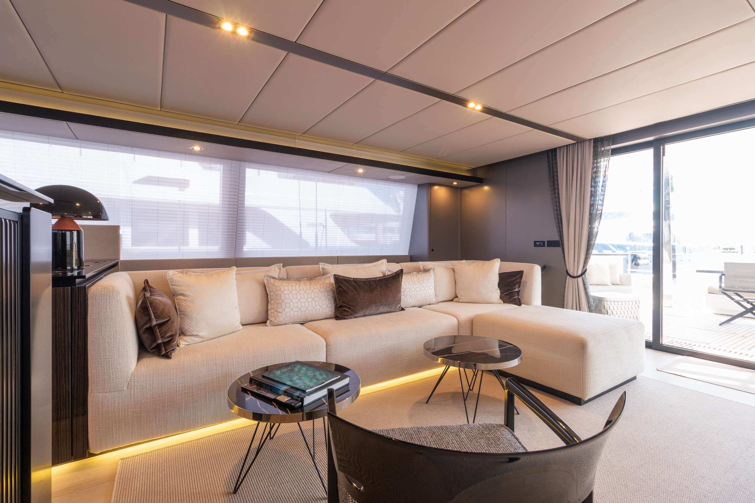Sunreef Yachts YACHT 74' - OCEAN VIBES catamaran rental | Windward Yachts