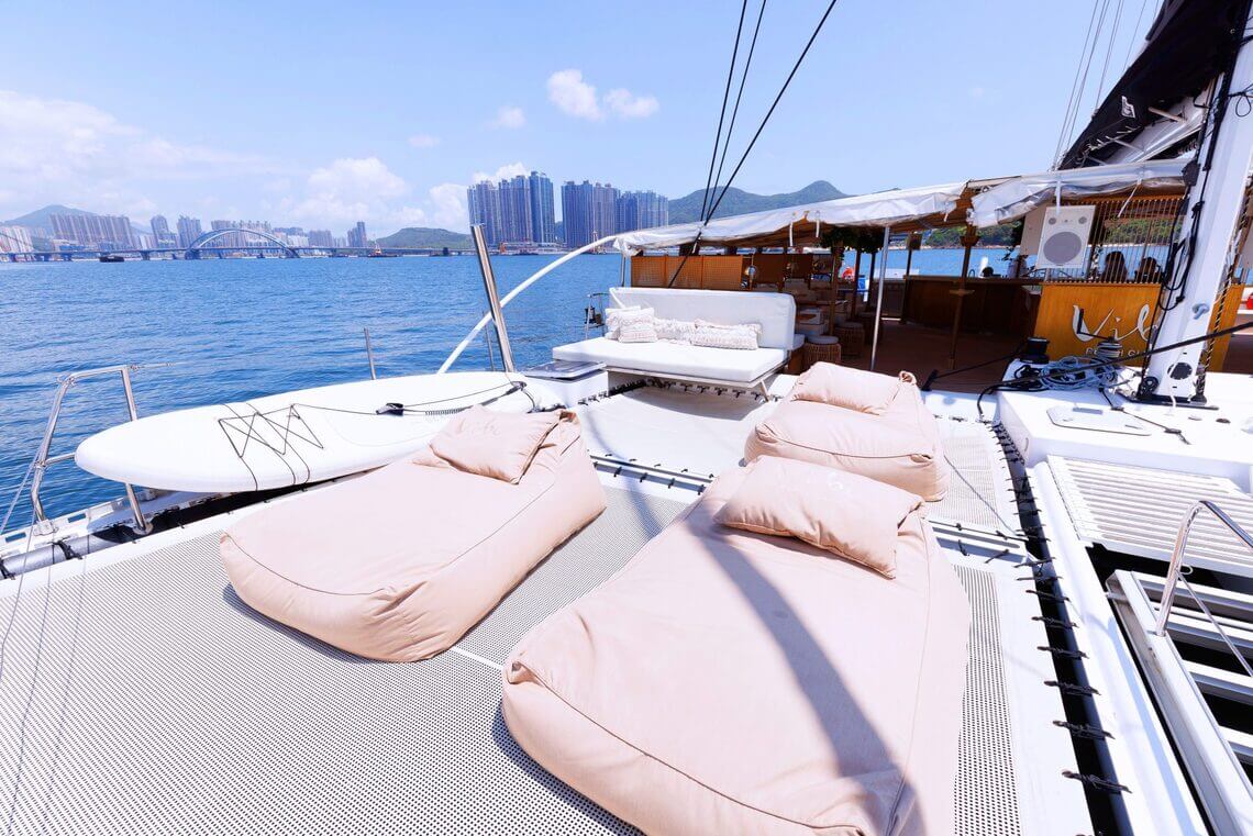 YACHT 24M - VIBE catamaran rental | Windward Yachts