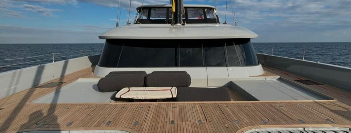 Sunreef Yachts YACHT 80' - SHADES OF GREY catamaran rental | Windward ...